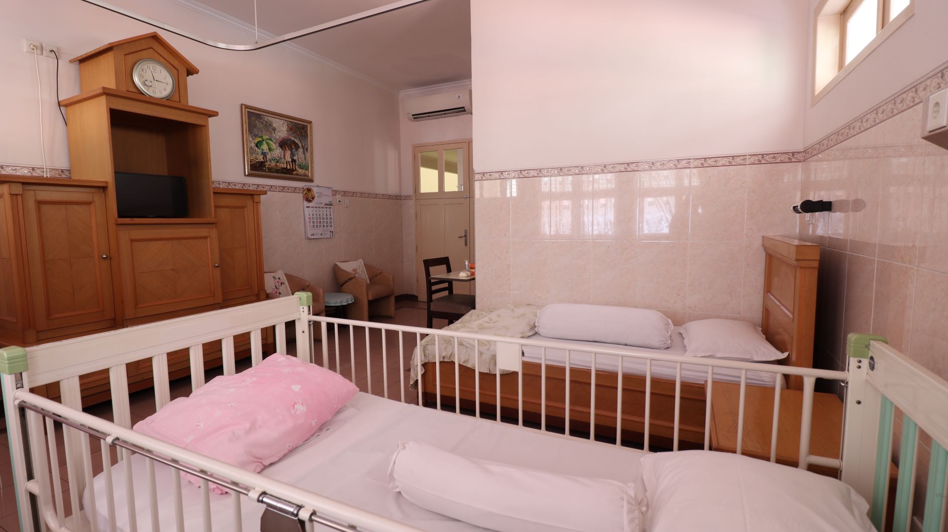 RAWAT INAP ANAK - RKZ Surabaya